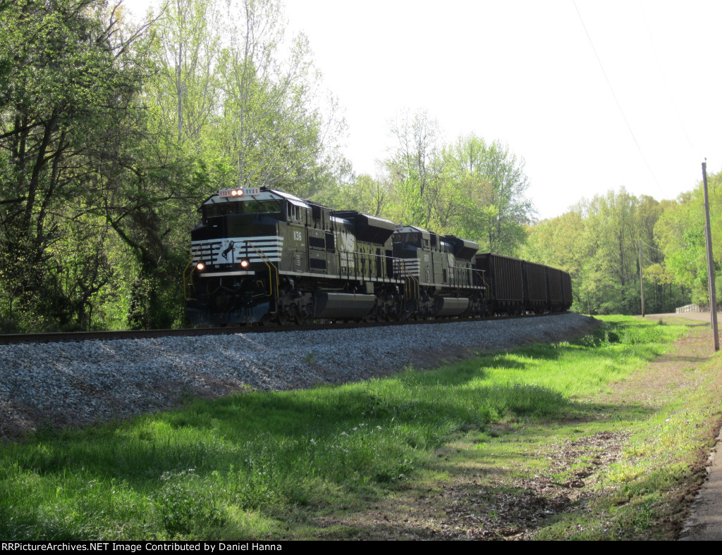 A ACe and M-2 lead NS 601 westbound